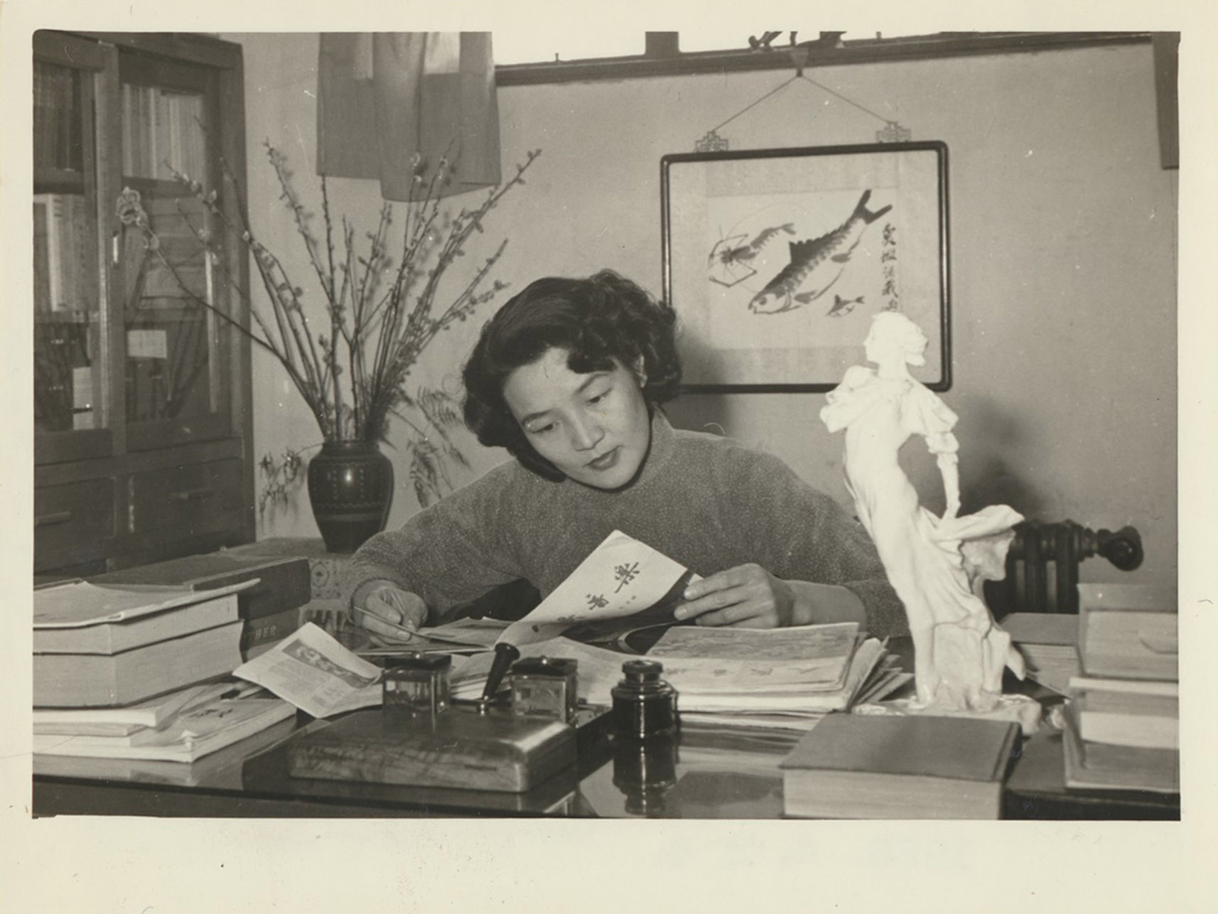 Female Singer Zhou Xiaoyan – 北京泰康美术馆 TAIKANG ART MUSEUM